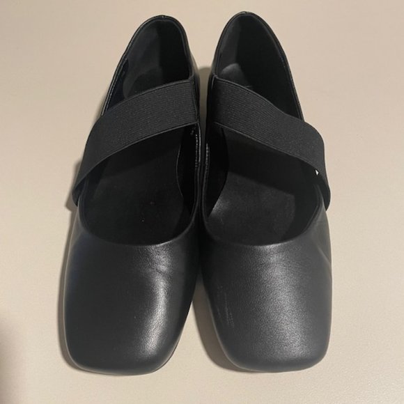 Blondo | Shoes | Black Flats For Women | Poshmark